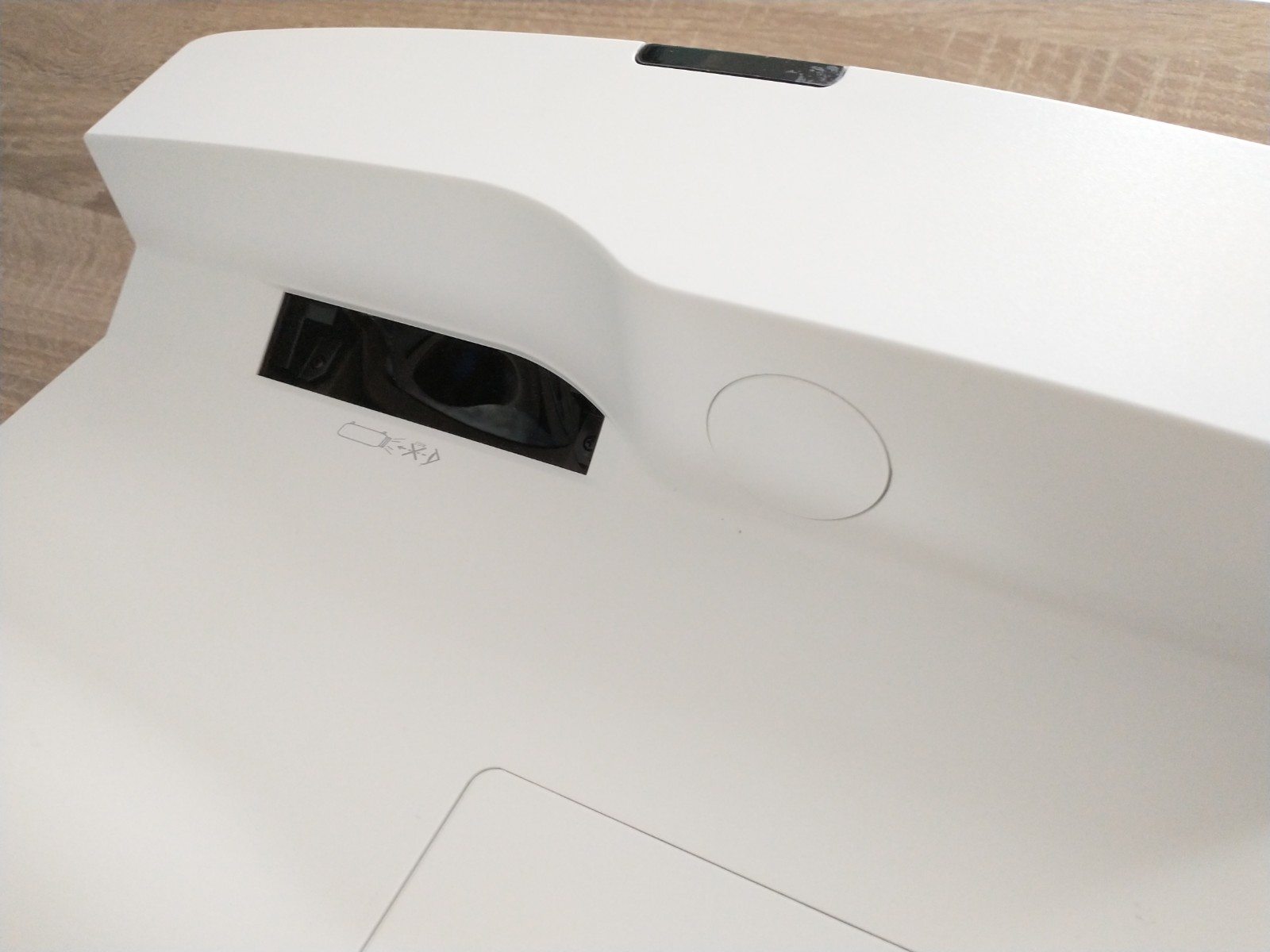 Optoma HD31UST - test projektora ultrakrótkiego rzutu | Ustatkowany Gracz